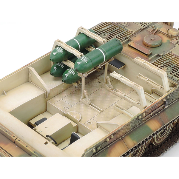 Kit Tamiya WW II German Sturmtiger 38cm Assault Mortar Gun Model ...